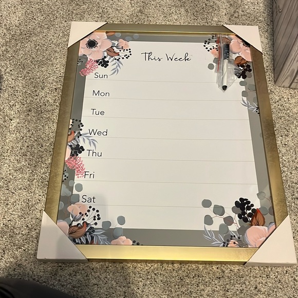 Wall Decor | Nwt Weekly Wall Calendar | Poshmark